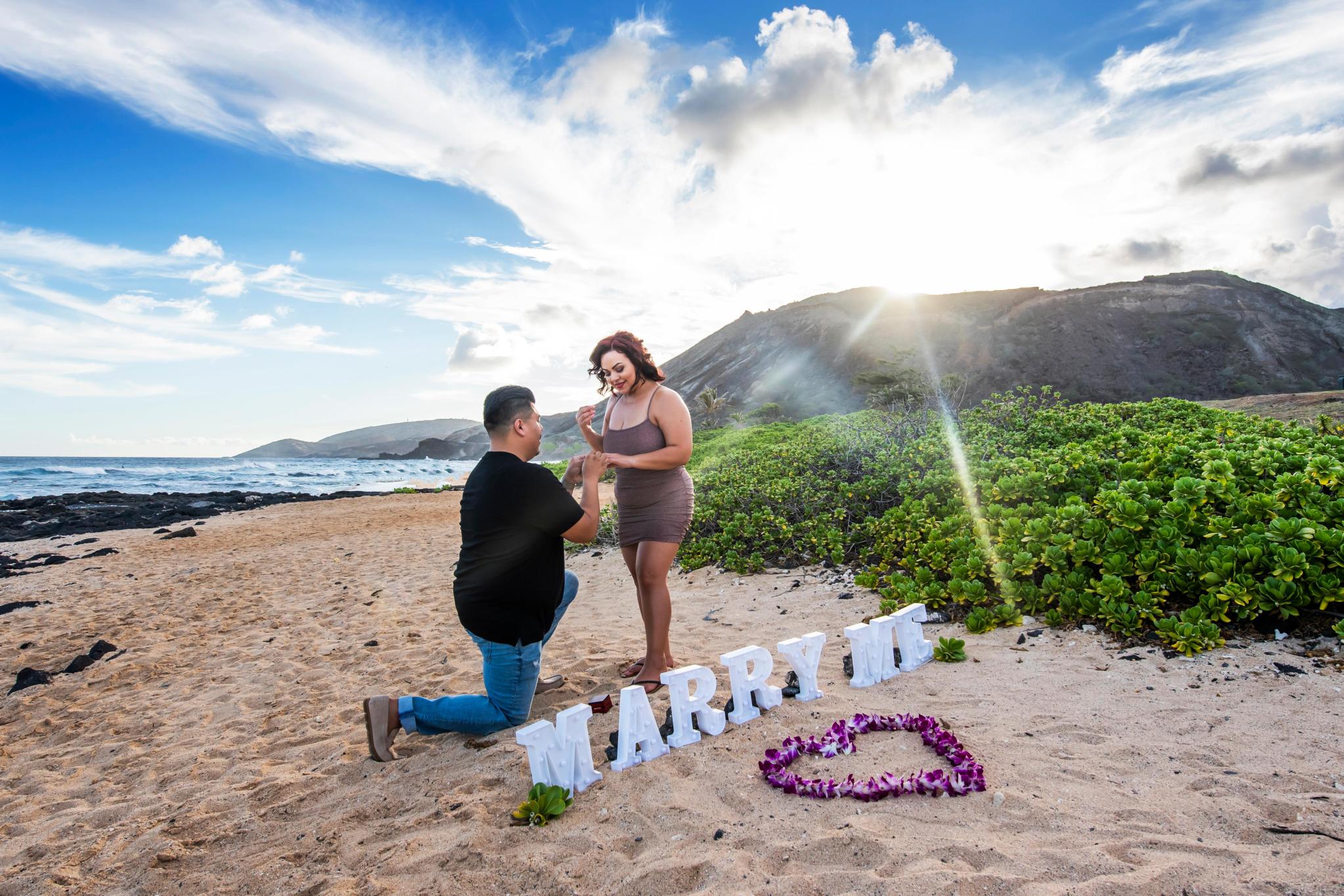 Proposals in Oahu, Hawaii – Surprise proposal packages in Oahu, Hawaii ...